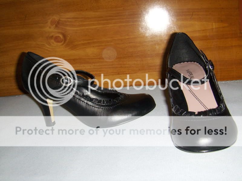 ModelMayhem.com - FS:Dresses, Jackets, Swimsuits, Shoes, Lingerie,