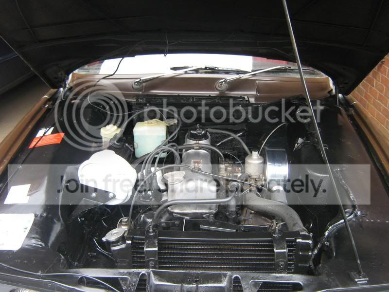 1973 Rover 2000 SC - hoody P6 | Retro Rides