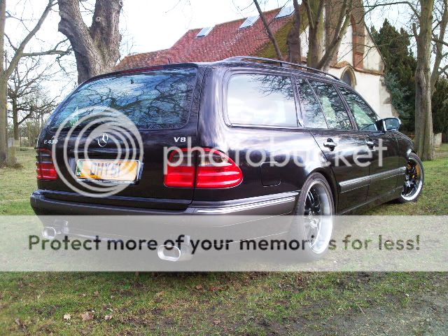 2001 Mercedes E430 V8 Estate & Cortina! | Retro Rides